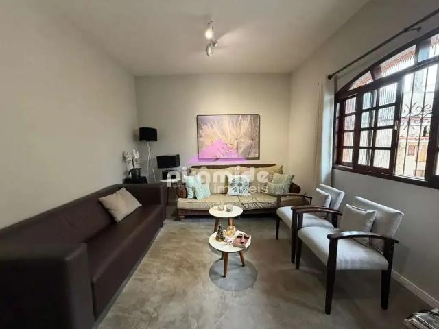 Casa / Sobrado para Venda em São José dos Campos/SP Santana 4 Quartos