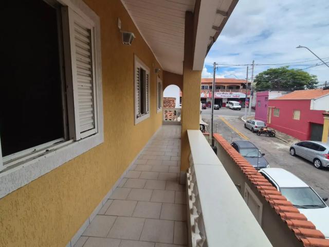 Casa / Sobrado para Venda em São José dos Campos/SP Santana 4 Quartos