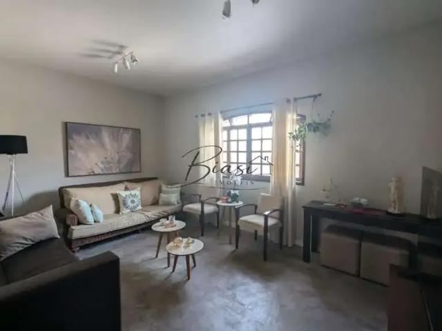 Casa / Sobrado para Venda em São José dos Campos/SP Santana 5 Quartos