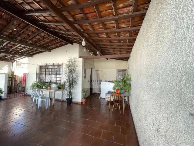 Casa / Sobrado para Venda em São José dos Campos/SP Santana 5 Quartos