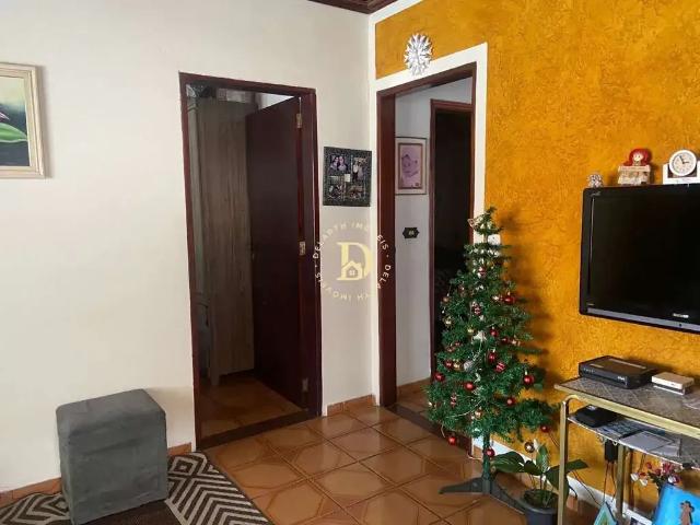 Casa / Sobrado para Venda em São José dos Campos/SP Santana 6 Quartos