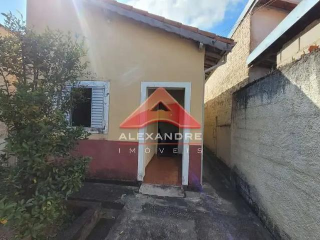 Casa / Sobrado para Venda em São José dos Campos/SP Santana 2 Quartos