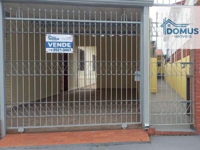 Casa / Sobrado para Venda em São José dos Campos/SP Santana 2 Quartos
