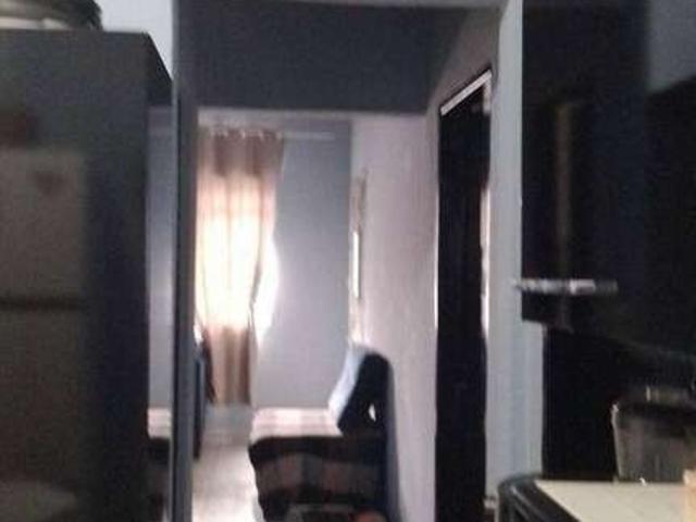 Casa / Sobrado para Venda em São José dos Campos/SP Santana 2 Quartos