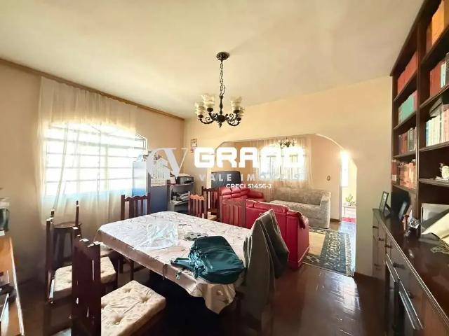 Casa / Sobrado para Venda em São José dos Campos/SP Santana 3 Quartos