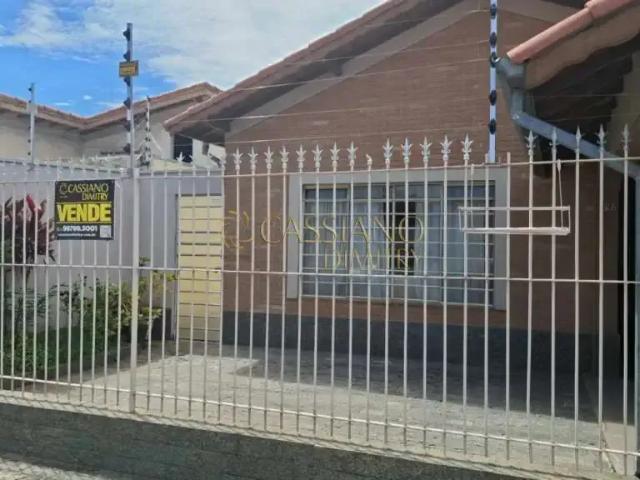 Casa / Sobrado para Venda em São José dos Campos/SP Santana 3 Quartos
