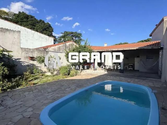 Casa / Sobrado para Venda em São José dos Campos/SP Santana 3 Quartos