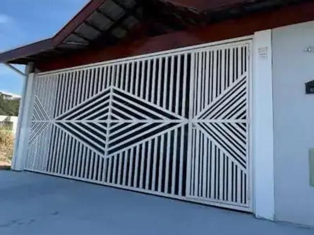Casa / Sobrado para Venda em São José dos Campos/SP Portal dos Passaros 4 Quartos