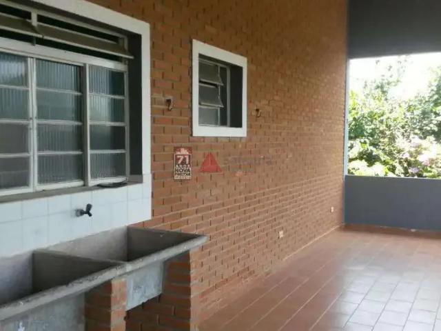 Casa / Sobrado para Venda em São José dos Campos/SP Primavera 1A 4 Quartos