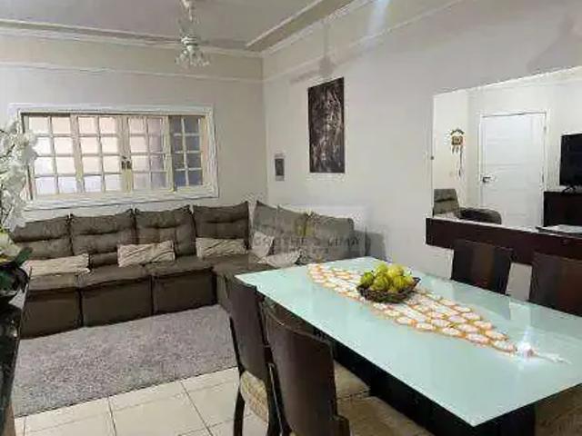 Casa / Sobrado para Venda em São José dos Campos/SP Residencial Bosque dos Ipês 3 Quartos