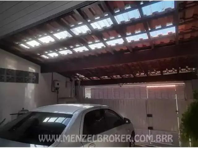 Casa / Sobrado para Venda em São José dos Campos/SP Residencial União 3 Quartos