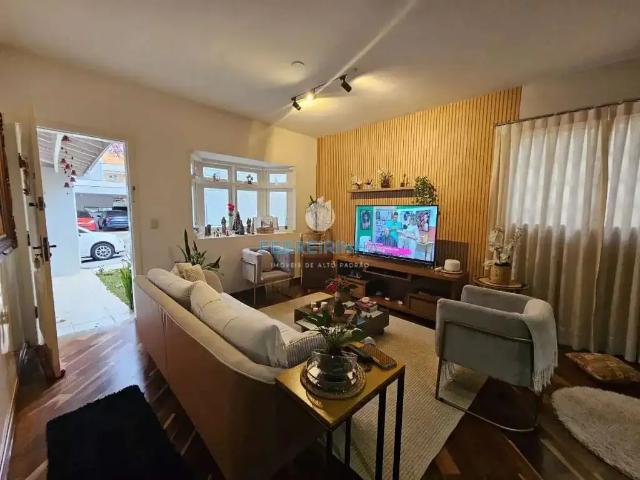Casa / Sobrado para Venda em São José dos Campos/SP Urbanova 3 Quartos