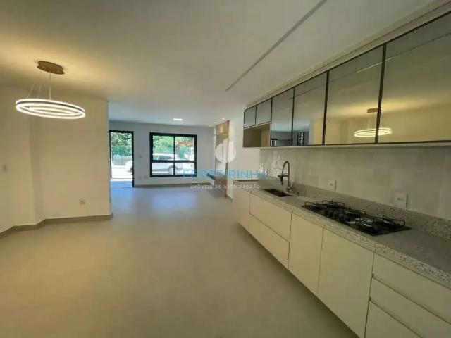 Casa / Sobrado para Venda em São José dos Campos/SP Urbanova 3 Quartos