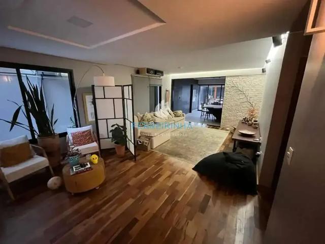 Casa / Sobrado para Venda em São José dos Campos/SP Urbanova 3 Quartos