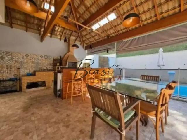 Casa / Sobrado para Venda em São José dos Campos/SP Urbanova 3 Quartos