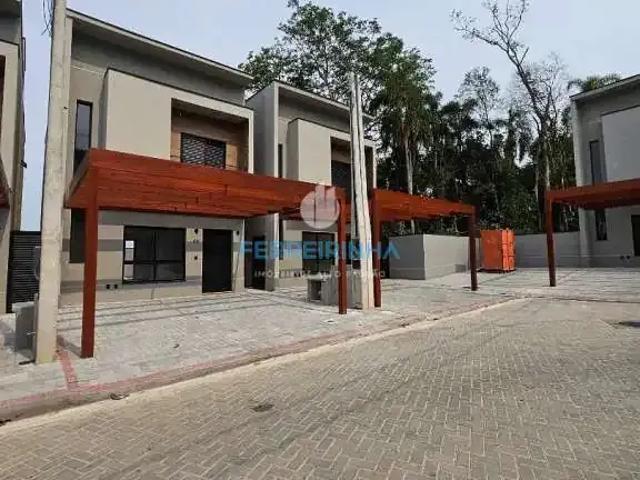 Casa / Sobrado para Venda em São José dos Campos/SP Urbanova 3 Quartos