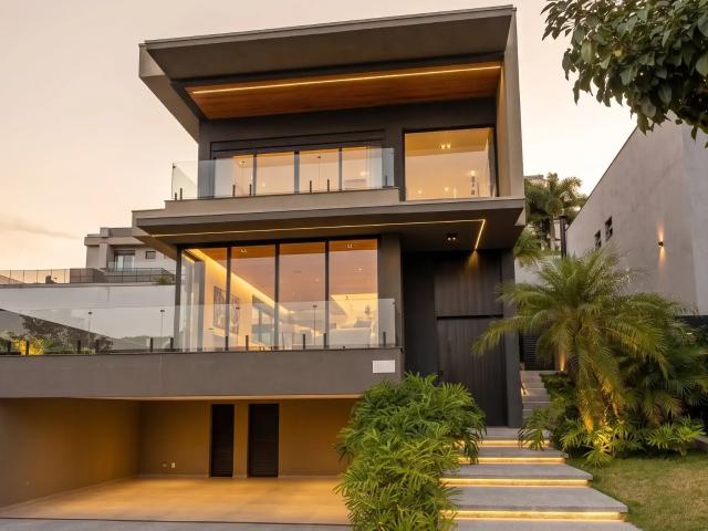 Casa / Sobrado para Venda em São José dos Campos/SP Urbanova 4 Quartos