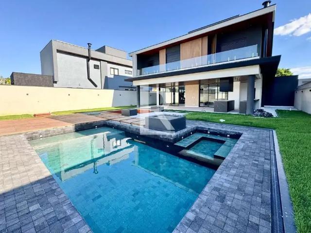 Casa / Sobrado para Venda em São José dos Campos/SP Urbanova 4 Quartos
