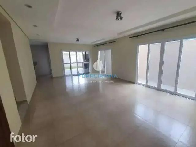 Casa / Sobrado para Venda em São José dos Campos/SP Urbanova 4 Quartos