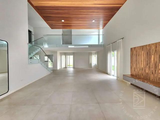 Casa / Sobrado para Venda em São José dos Campos/SP Urbanova 5 Quartos
