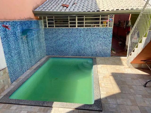 Casa / Sobrado para Venda em São José dos Campos/SP Vila Tatetuba 3 Quartos