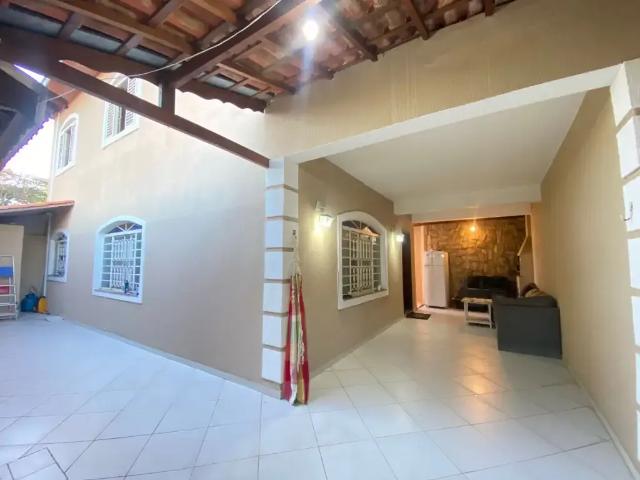 Casa / Sobrado para Venda em São José dos Campos/SP Vila Tatetuba 3 Quartos