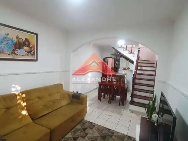 Casa / Sobrado para Venda em São José dos Campos/SP Vila Tesouro 3 Quartos