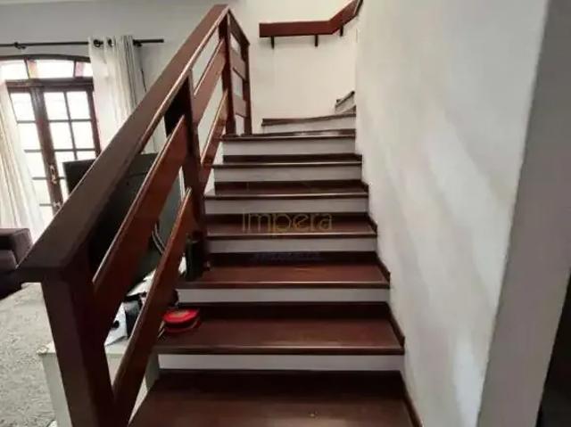 Casa / Sobrado para Venda em São José dos Campos/SP Vila Tesouro 3 Quartos