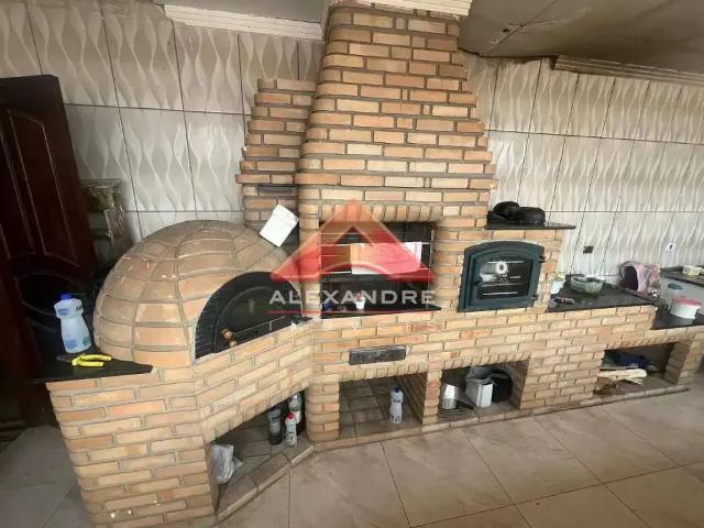 Casa / Sobrado para Venda em São José dos Campos/SP Vila Industrial 10 Quartos