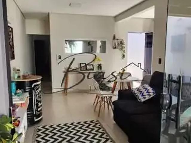 Casa / Sobrado para Venda em São José dos Campos/SP Vila Industrial 2 Quartos