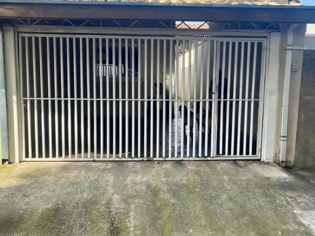 Casa / Sobrado para Venda em São José dos Campos/SP Vila Industrial 3 Quartos