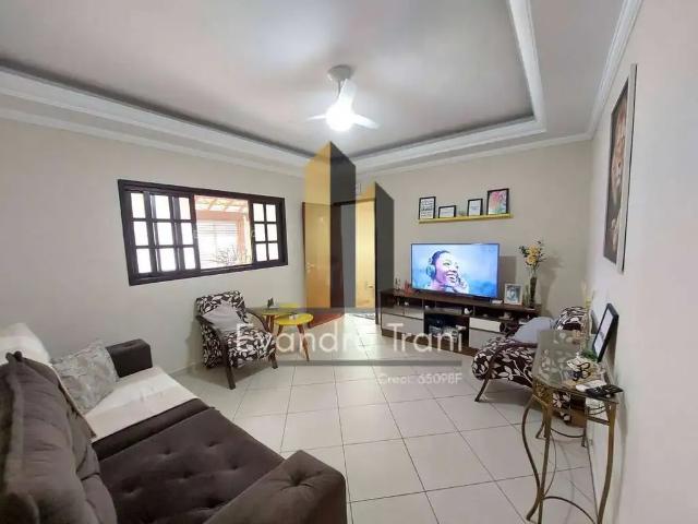 Casa / Sobrado para Venda em São José dos Campos/SP Vila Industrial 3 Quartos