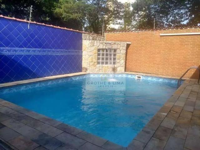 Casa / Sobrado para Venda em São José dos Campos/SP Vila Industrial 3 Quartos