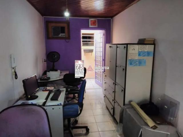 Casa / Sobrado para Venda em São José dos Campos/SP Vila Industrial 3 Quartos