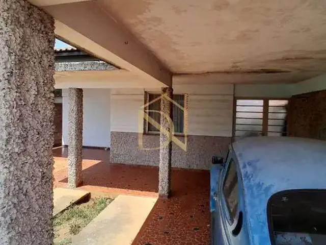 Casa / Sobrado para Venda em São José dos Campos/SP Vila Industrial 3 Quartos