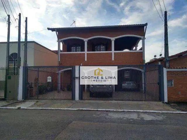 Casa / Sobrado para Venda em São José dos Campos/SP Vila Industrial 4 Quartos