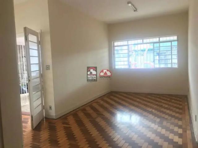 Casa / Sobrado para Venda em São José dos Campos/SP Vila Maria 3 Quartos