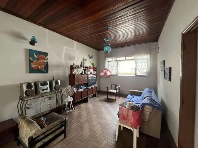 Casa / Sobrado para Venda em São José dos Campos/SP Vila Maria 3 Quartos