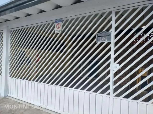 Casa / Sobrado para Venda em São José dos Campos/SP Vila São Pedro 3 Quartos
