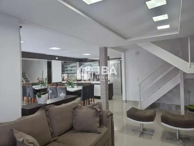 Casa / Sobrado para Venda em São José dos Pinhais/PR Ouro Fino 4 Quartos