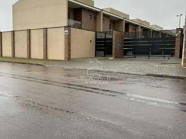 Casa / Sobrado para Venda em São José dos Pinhais/PR Ouro Fino 3 Quartos