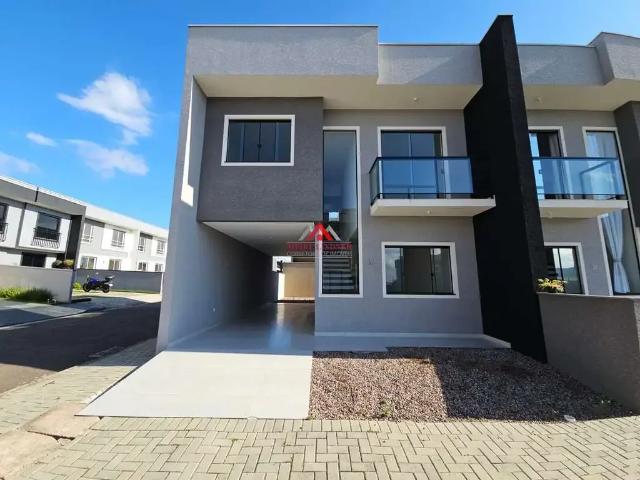 Casa / Sobrado para Venda em São José dos Pinhais/PR Ouro Fino 3 Quartos
