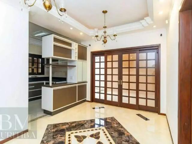 Casa / Sobrado para Venda em São José dos Pinhais/PR Aviação 3 Quartos