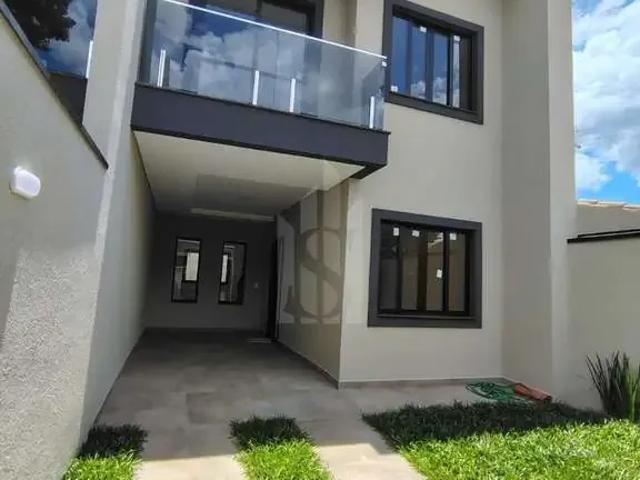 Casa / Sobrado para Venda em São José dos Pinhais/PR Aviação 3 Quartos