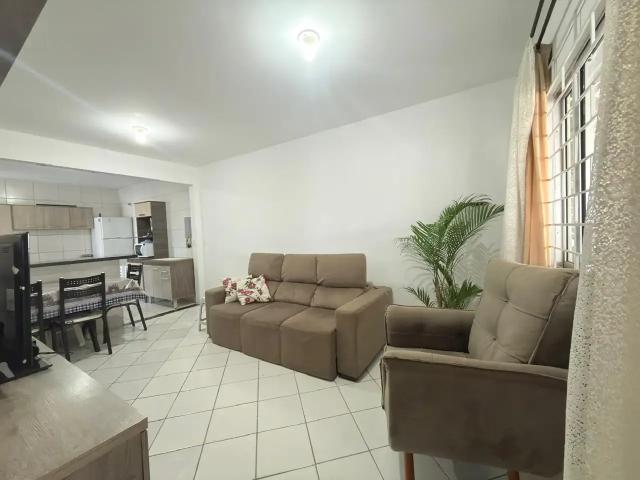 Casa / Sobrado para Venda em São José dos Pinhais/PR Afonso Pena 2 Quartos