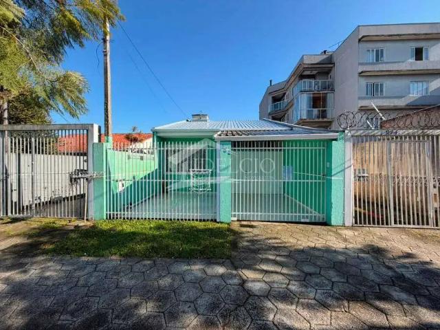 Casa / Sobrado para Venda em São José dos Pinhais/PR Afonso Pena 2 Quartos