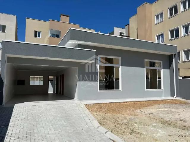 Casa / Sobrado para Venda em São José dos Pinhais/PR Afonso Pena 3 Quartos