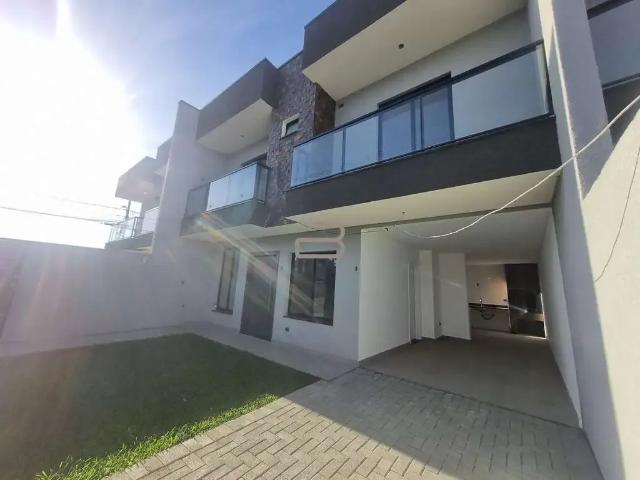 Casa / Sobrado para Venda em São José dos Pinhais/PR Afonso Pena 3 Quartos