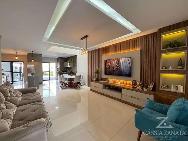 Casa / Sobrado para Venda em São José dos Pinhais/PR Afonso Pena 3 Quartos