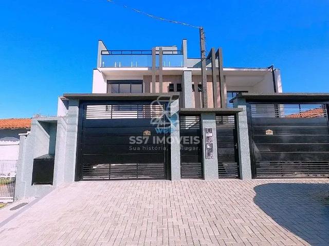 Casa / Sobrado para Venda em São José dos Pinhais/PR Afonso Pena 3 Quartos